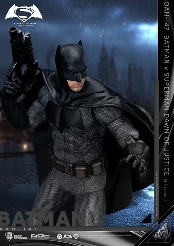 Batman v Superman: Dawn of Justice - DAH - Batman 2.0 Action Figure