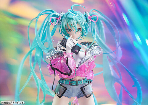Hatsune Miku with SOLWA 1/7 Scale Figure