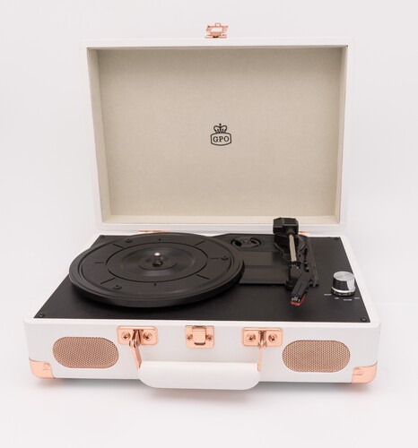 Gpo Soho Portable Turntable 3Spd Speakers White - Gpo Soho Portable ...